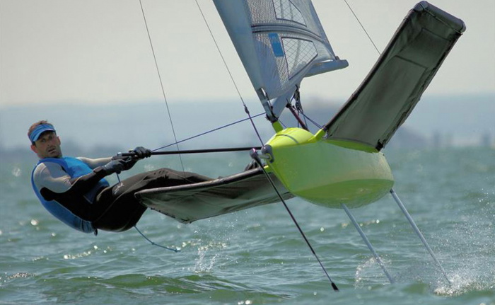 3 Reasons to Love Moth Sailing | Left Point Distribution Blog